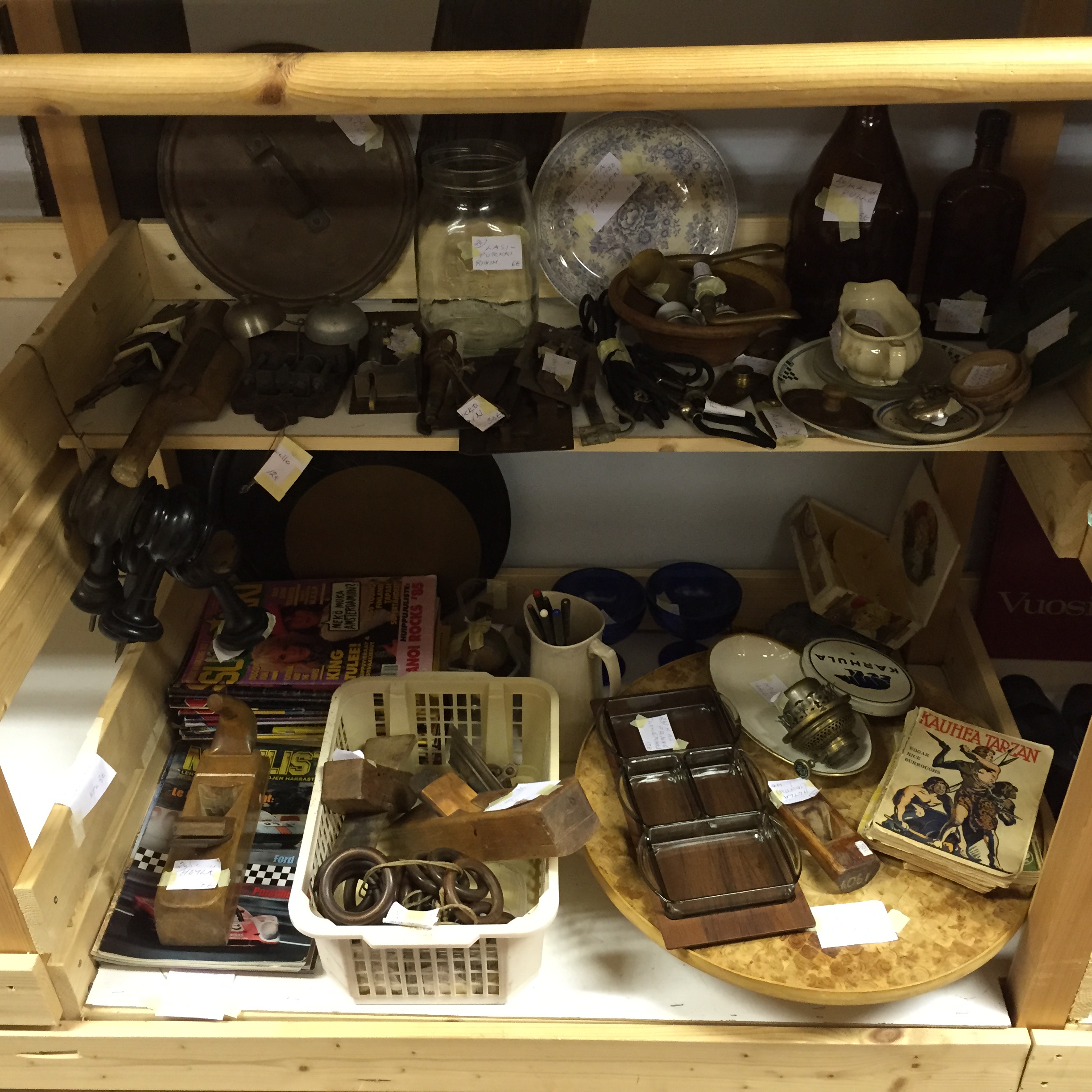 KUVIA | Kirppis Retriika * Hakunintie 10, Rauma* Puh. 044 780 00 87